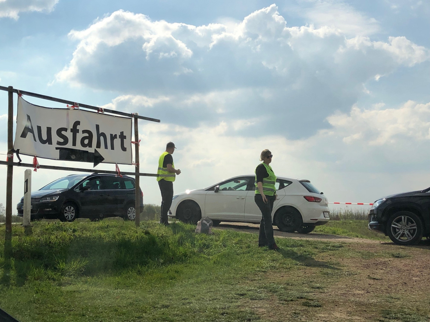 SecuraGuard Deluxe Security