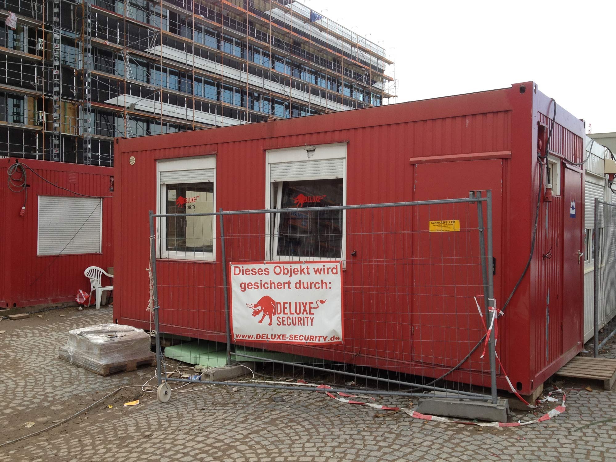 SecuraGuard Deluxe Security